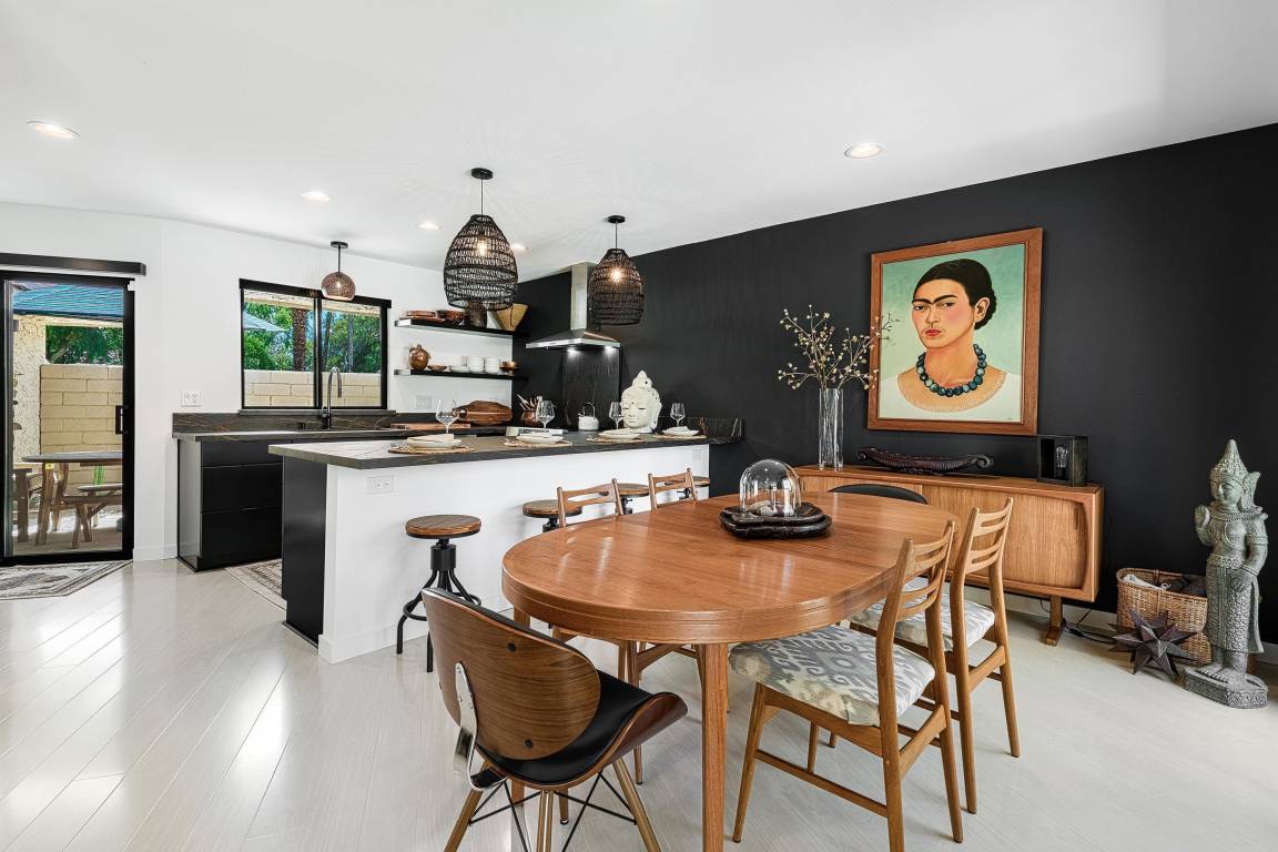 Apartment ∙ 1 Bedroom ∙ 2 Guests - Cathedral City, CA