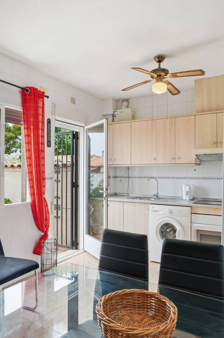 70 M² Ferienhaus ∙ 3 Schlafzimmer ∙ 7 Gäste - Busot