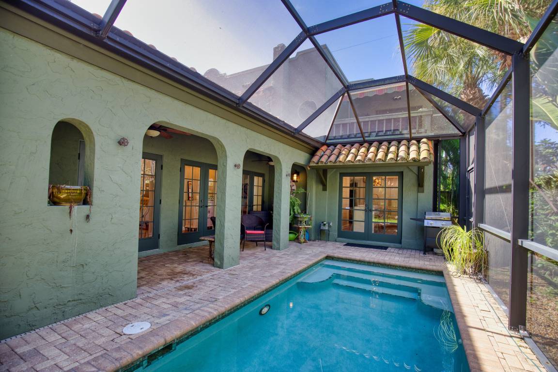 188 M² House ∙ 3 Bedrooms ∙ 6 Guests - Sarasota