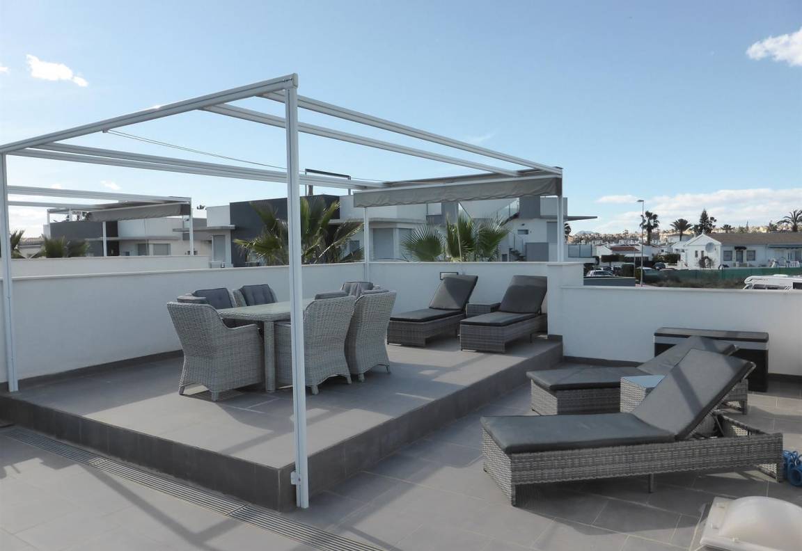 90 M² Villa ∙ 3 Bedrooms ∙ 6 Guests - Rojales