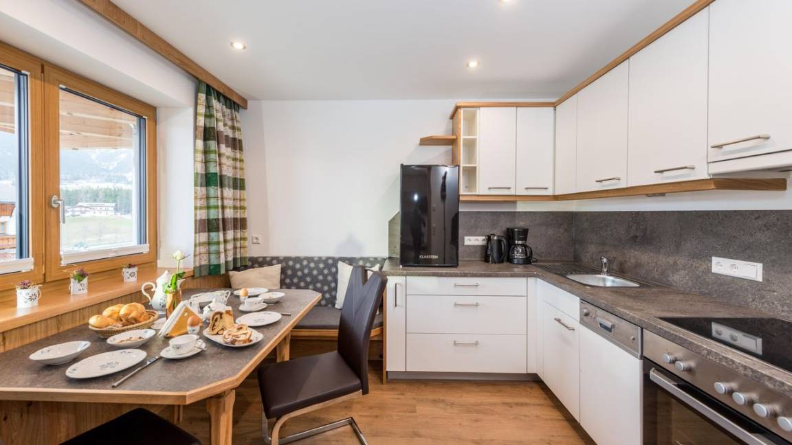 Ferienwohnung ∙ 2 Schlafzimmer ∙ 6 Gäste - Hallstatt