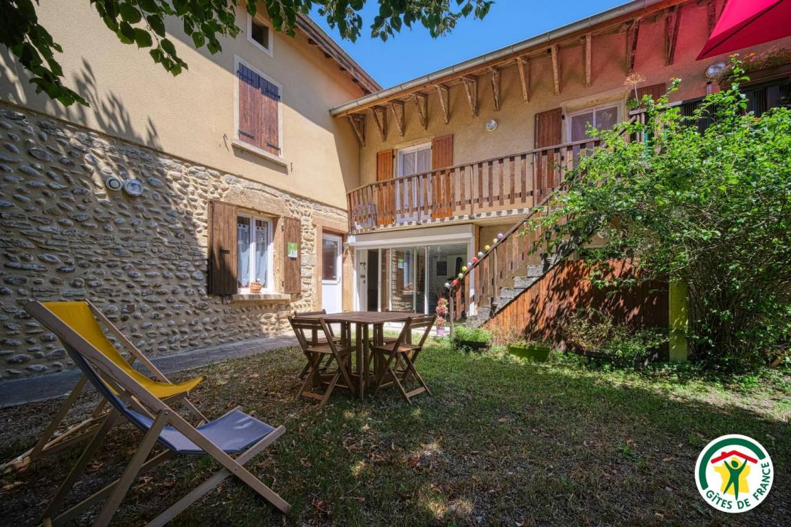 50 M² Gîte ∙ 4 Personnes - Hauterives