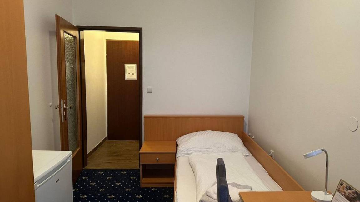 14 M² Hotel ∙ 1 Guest - Saint Pölten