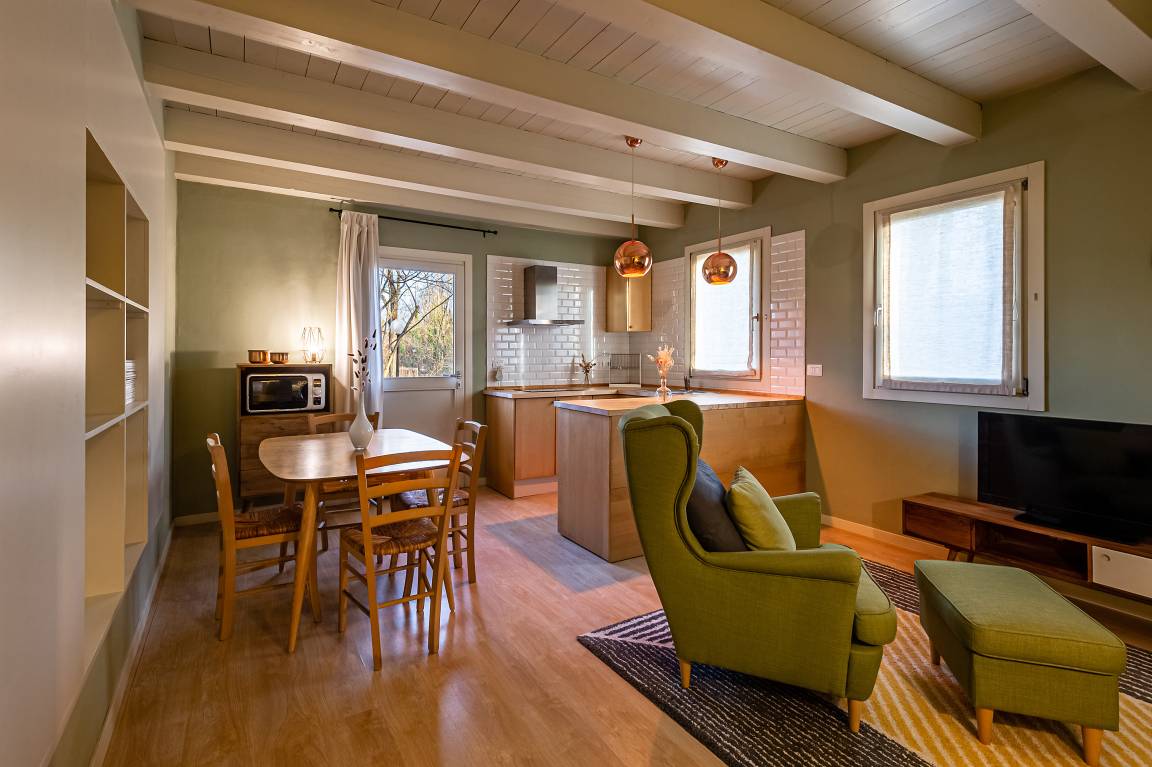 Farmhouse ∙ 2 Bedrooms ∙ 4 Guests - Mestre