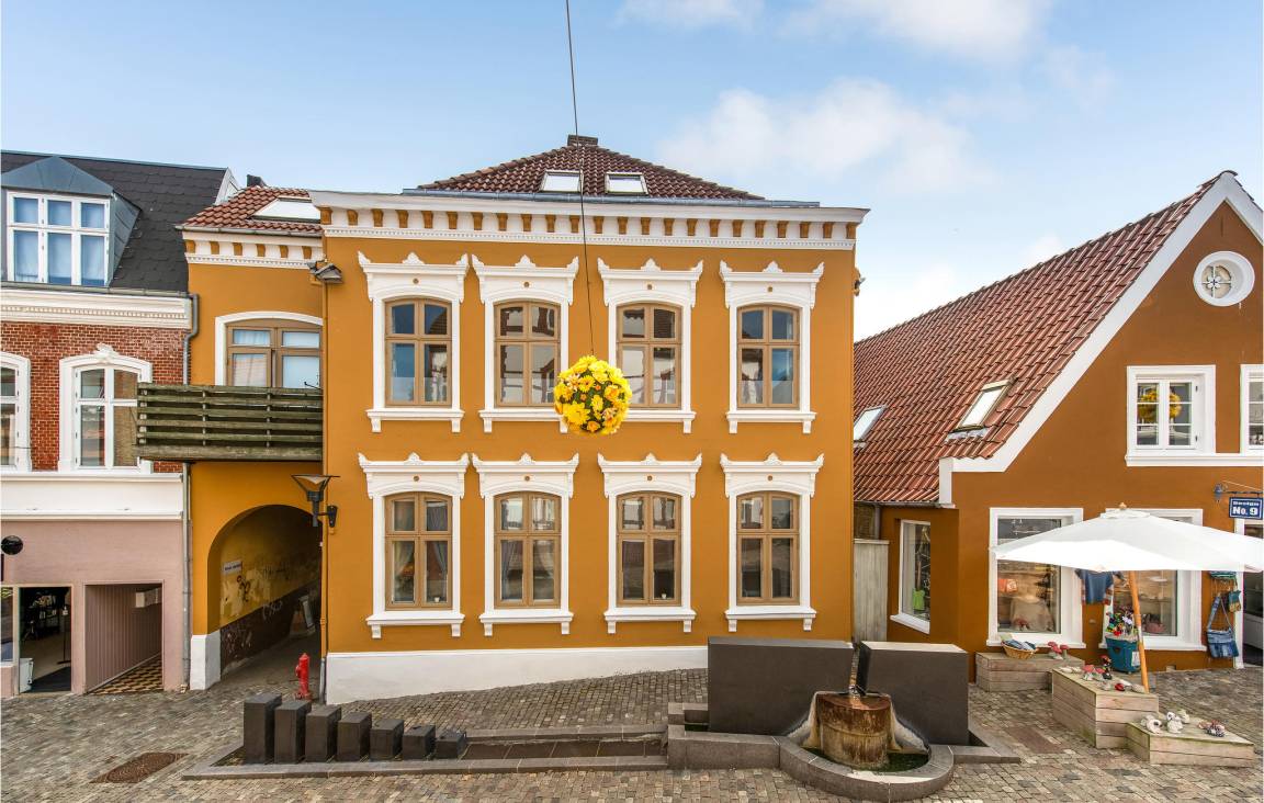 125 M² Apartamento ∙ 2 Habitaciones ∙ 4 Huéspedes - Aabenraa