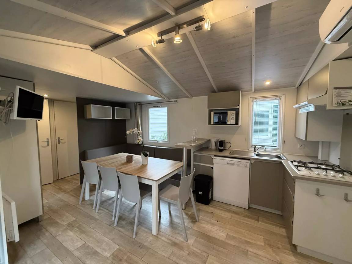 40 M² Mobil-home ∙ 4 Chambres ∙ 6 Personnes - Le Grau d'Agde