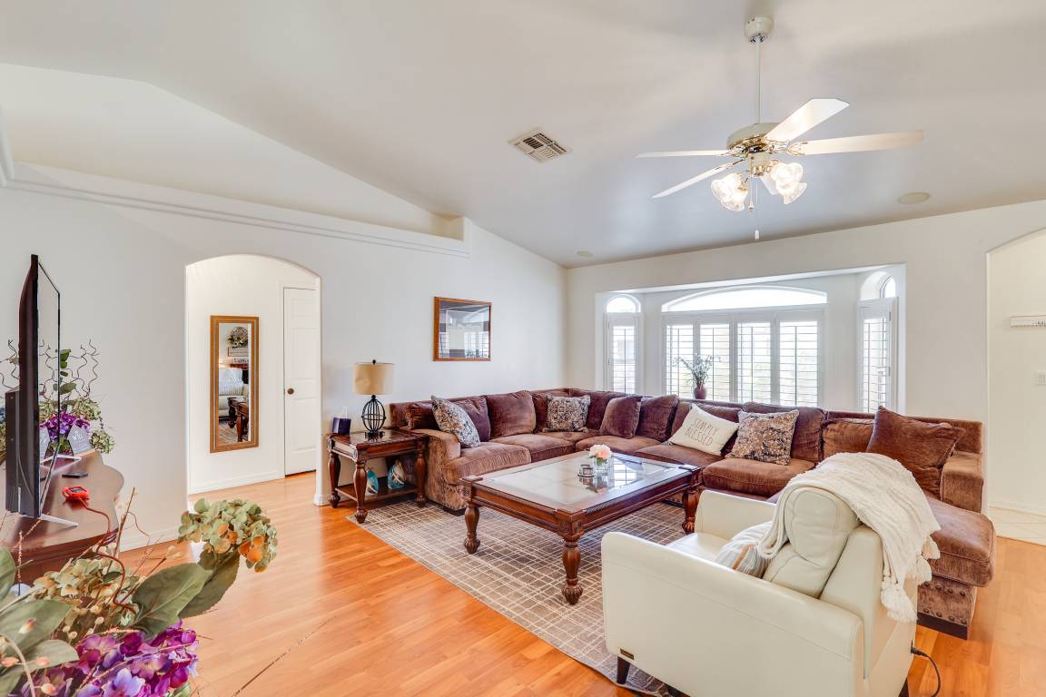 202 M² House ∙ 4 Bedrooms ∙ 10 Guests - Kingman, AZ