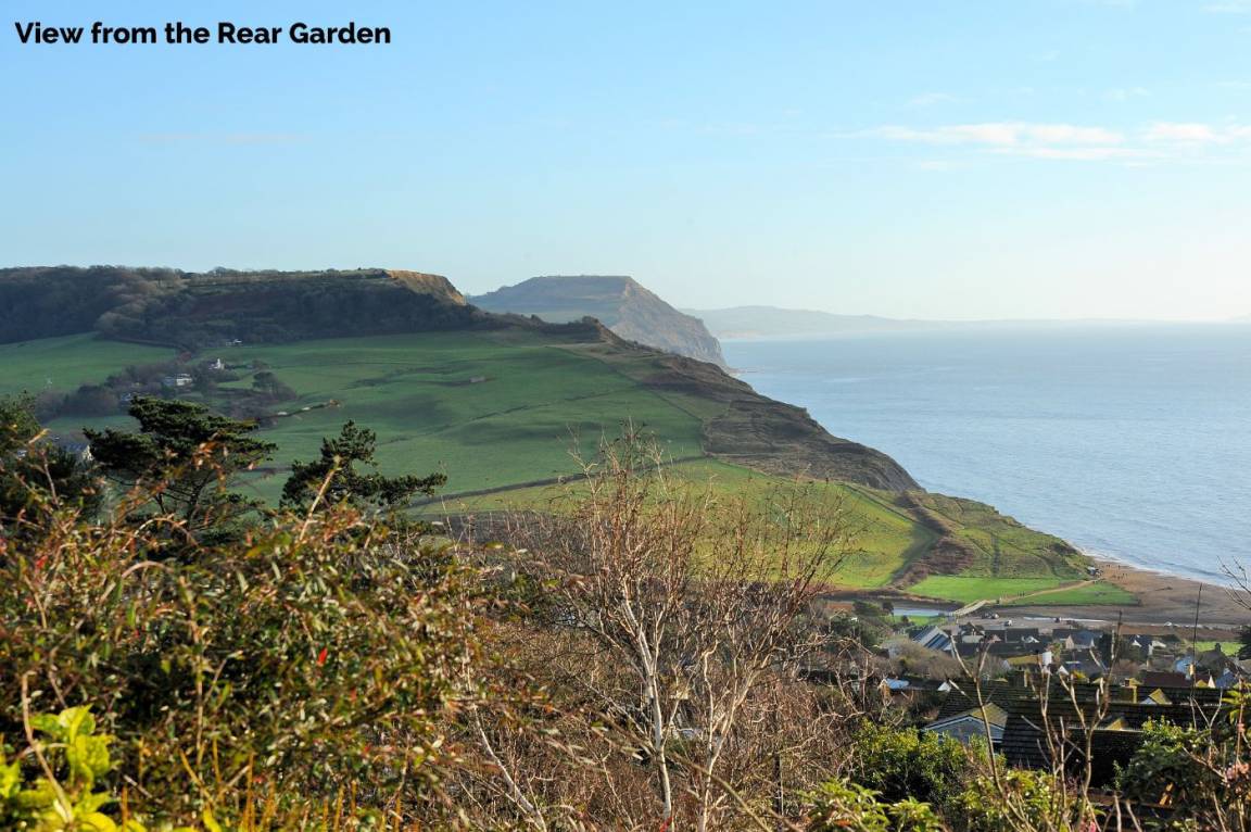 Cottage ∙ 2 Bedrooms ∙ 5 Guests - Charmouth