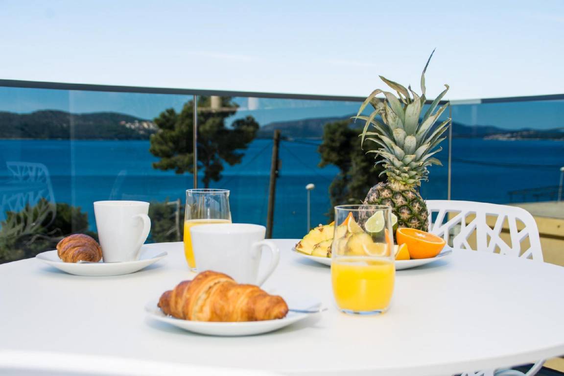 60 M² Appartement ∙ 2 Chambres ∙ 4 Personnes - Trogir