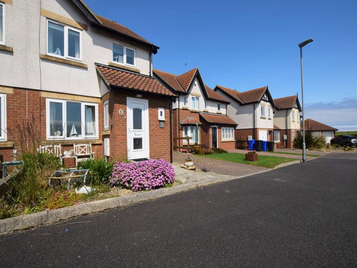 Cottage ∙ 3 Bedrooms ∙ 5 Guests - Seahouses