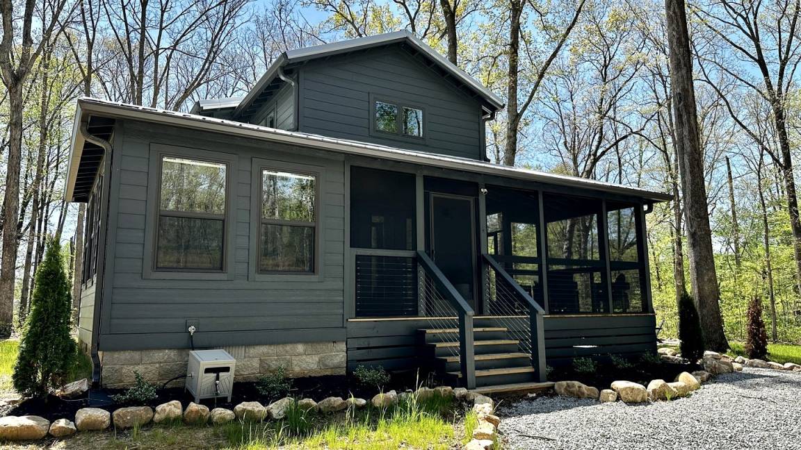 House ∙ 2 Bedrooms ∙ 6 Guests - Monteagle, TN