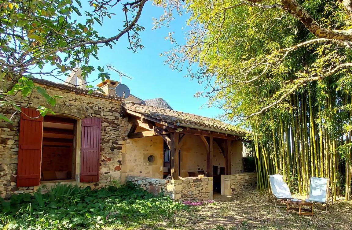 59 M² Maison De Vacances ∙ 2 Chambres ∙ 4 Personnes - Biron