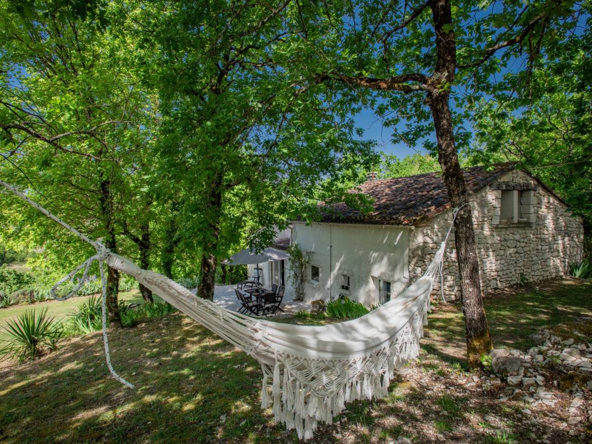 120 M² Maison De Vacances ∙ 4 Chambres ∙ 6 Personnes - Montcuq
