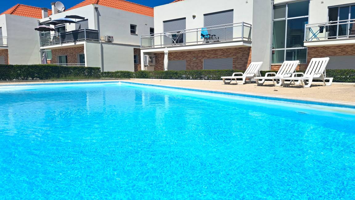 90 M² Apartamento ∙ 2 Quartos ∙ 4 Hóspedes - Caldas da Rainha