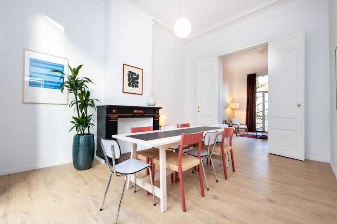 165 M² Appartement ∙ 5 Chambres ∙ 5 Personnes - Ixelles