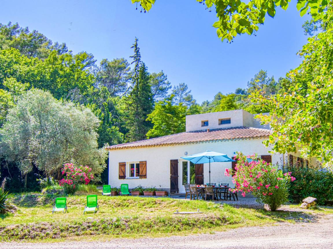 90 M² Ferienhaus ∙ 1 Schlafzimmer ∙ 8 Gäste - Fayence