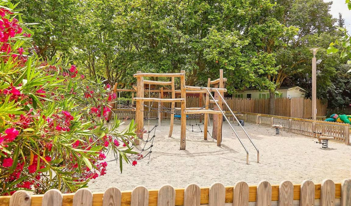 23 M² Caravan ∙ 1 Bedroom ∙ 4 Guests - Fréjus