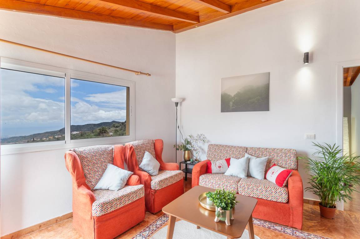 70 M² Apartamento ∙ 2 Habitaciones ∙ 4 Huéspedes - Teror