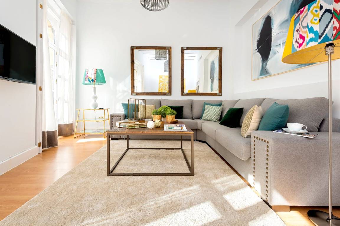 130 M² Apartment ∙ 3 Bedrooms ∙ 6 Guests - Seville