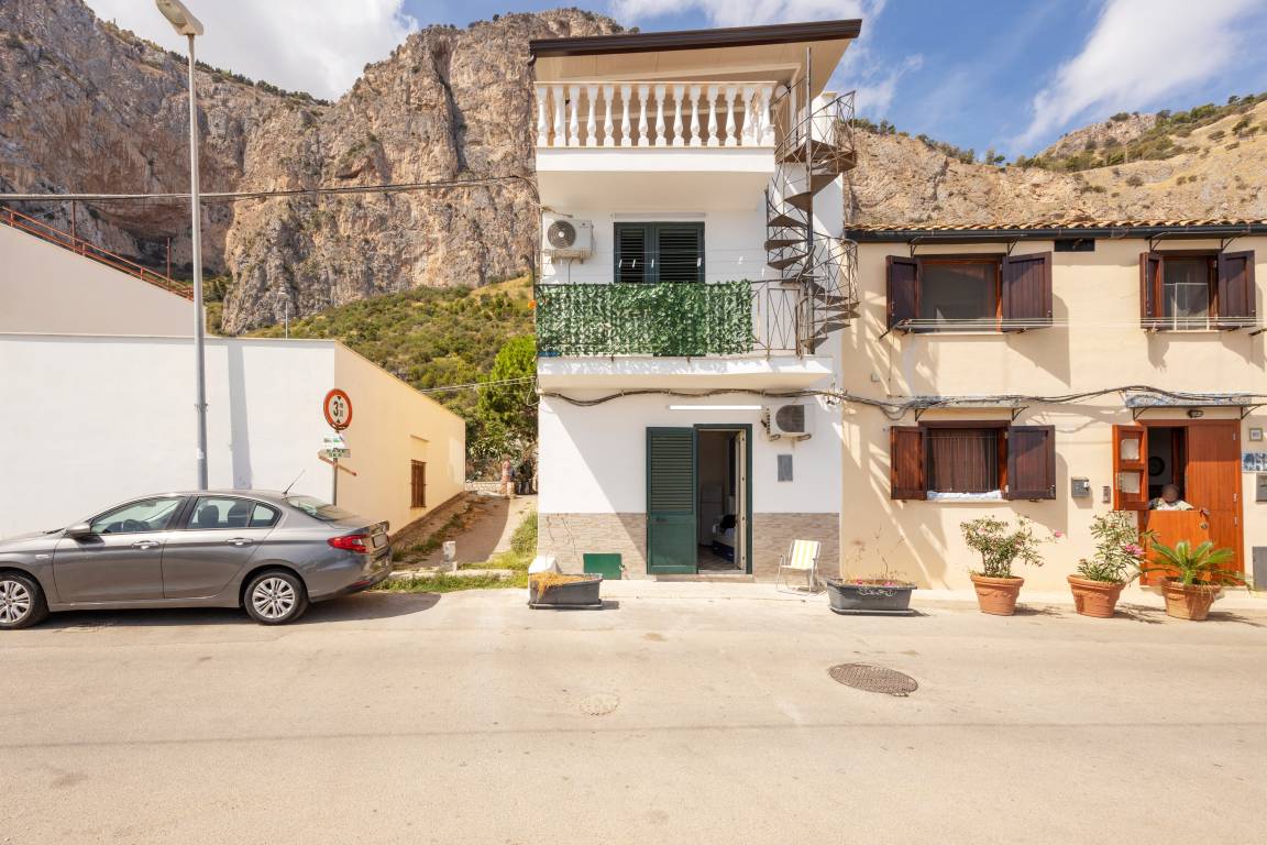 50 M² Monolocale ∙ 4 Ospiti - Palermo