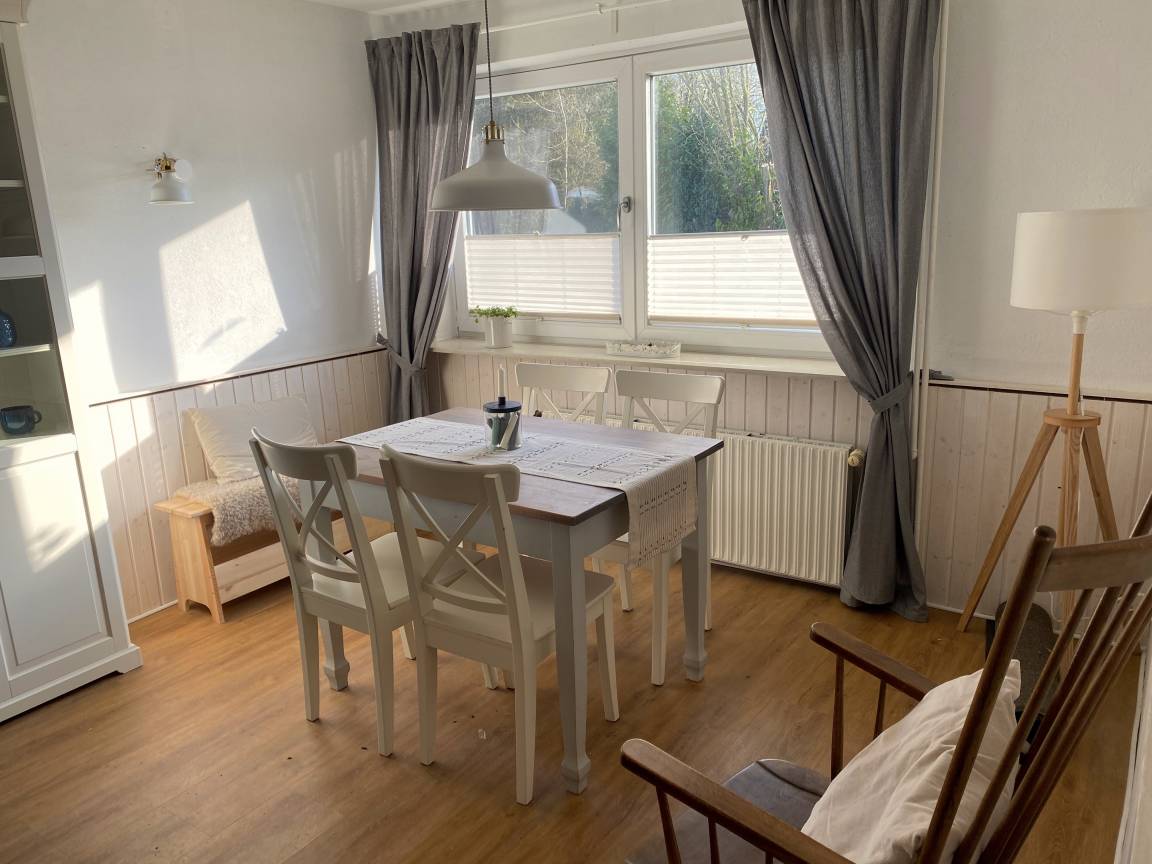 80 M² Ferienhaus ∙ 2 Schlafzimmer ∙ 6 Gäste - Ostsee