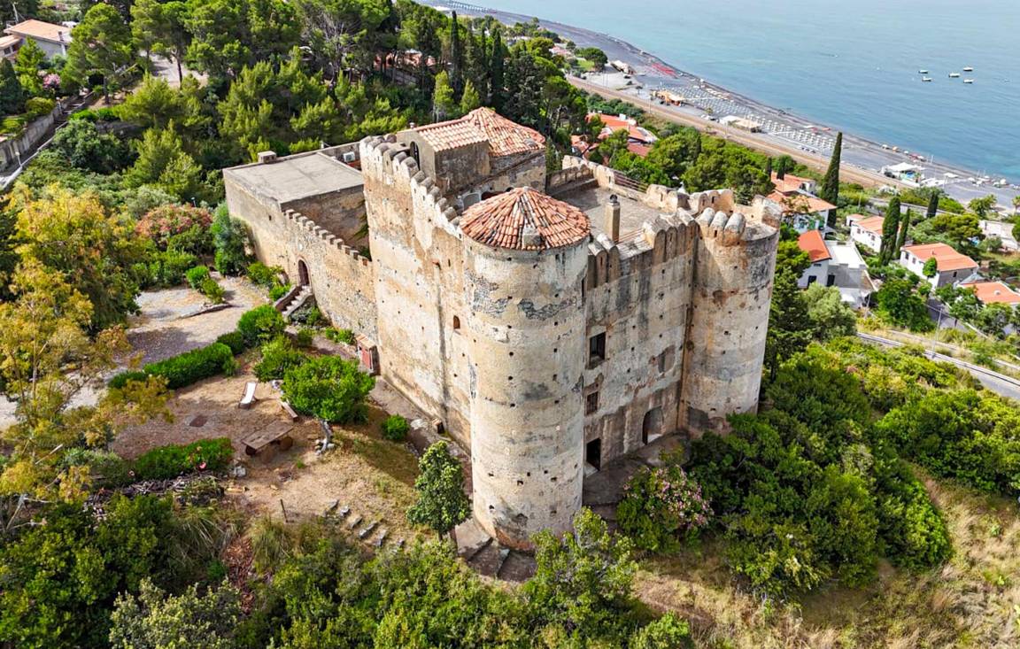 120 M² Appartamento ∙ 1 Camera Da Letto ∙ 3 Ospiti - San Nicola Arcella