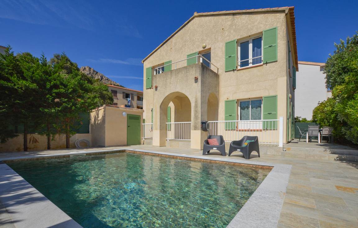 120 M² Maison De Vacances ∙ 3 Chambres ∙ 6 Personnes - Calvi