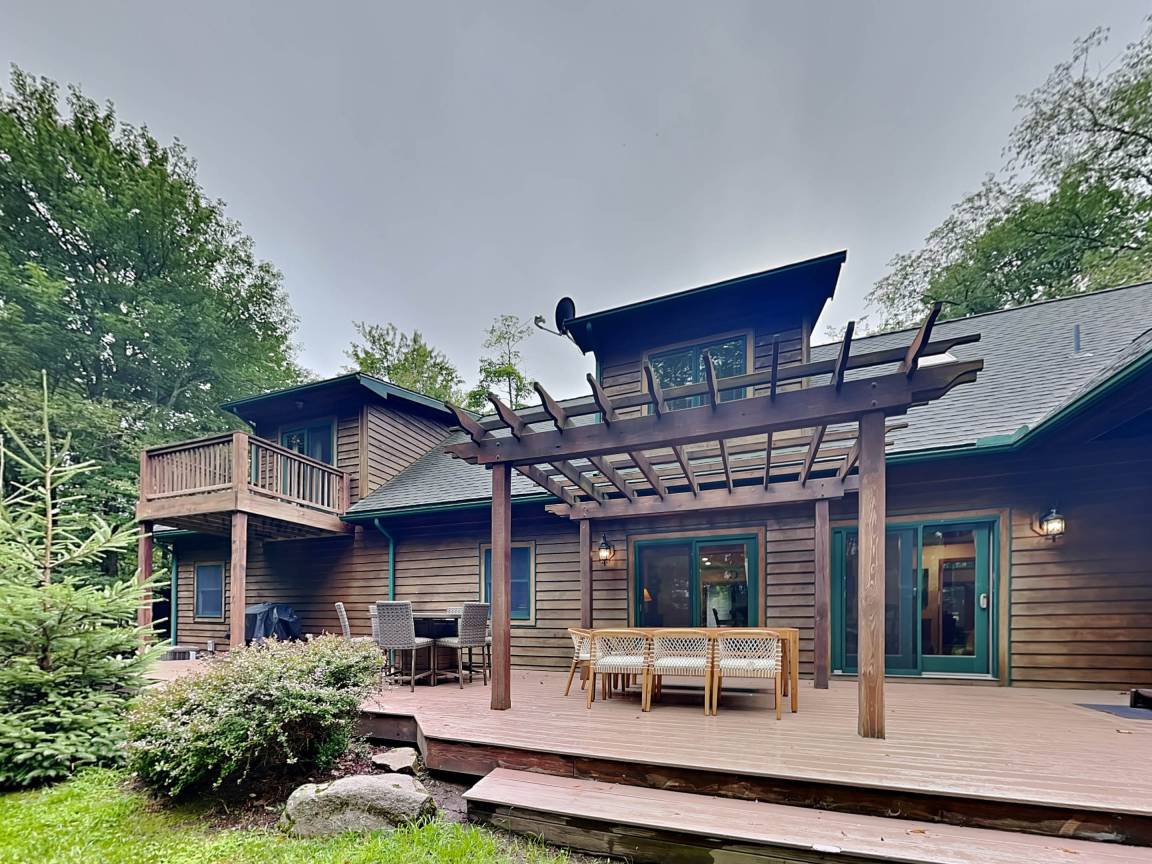 239 M² House ∙ 4 Bedrooms ∙ 12 Guests - Swallow Falls State Park, Oakland