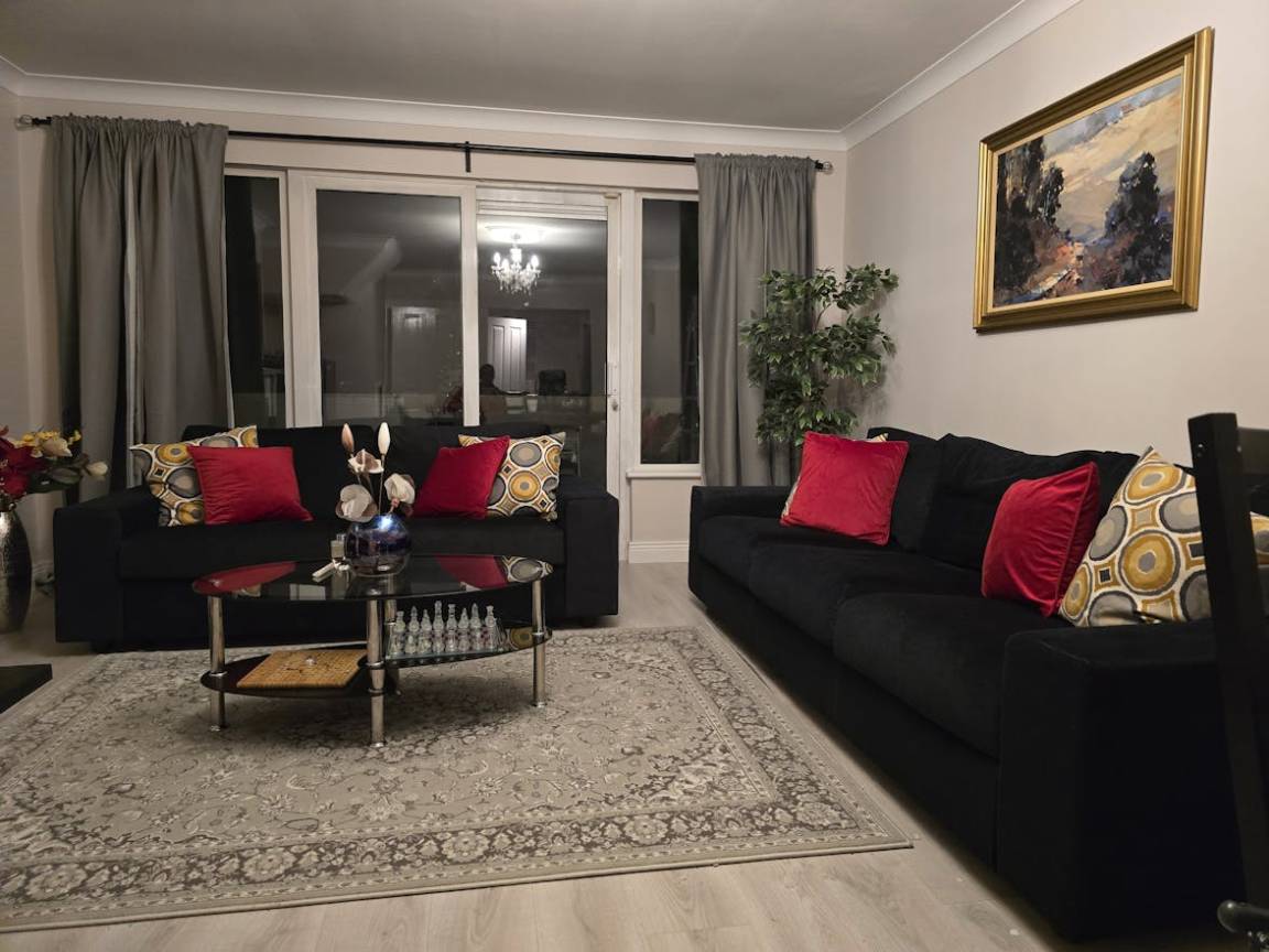 102 M² House ∙ 3 Bedrooms ∙ 6 Guests - Dublin