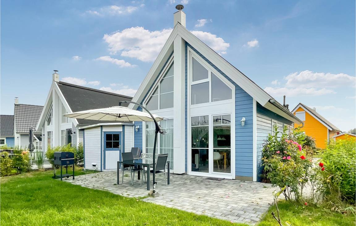 70 M² Ferienhaus ∙ 2 Schlafzimmer ∙ 6 Gäste - Schorfheide