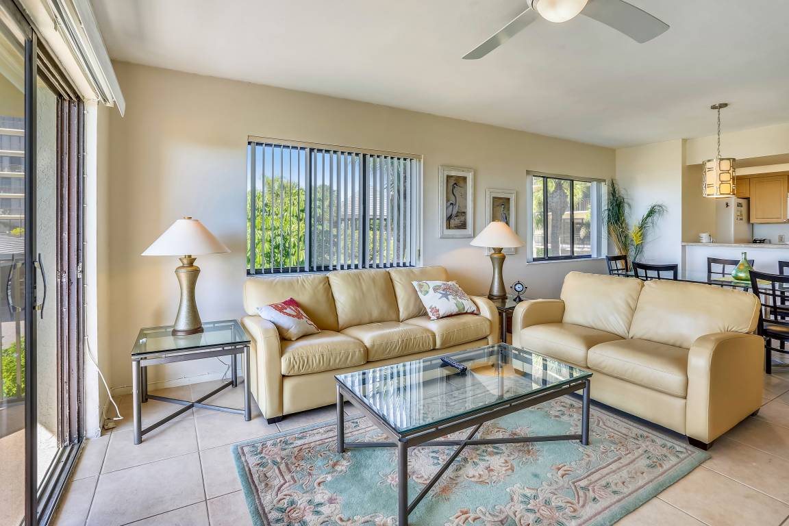 102 M² Condo ∙ 2 Bedrooms ∙ 6 Guests - St. Petersburg, FL