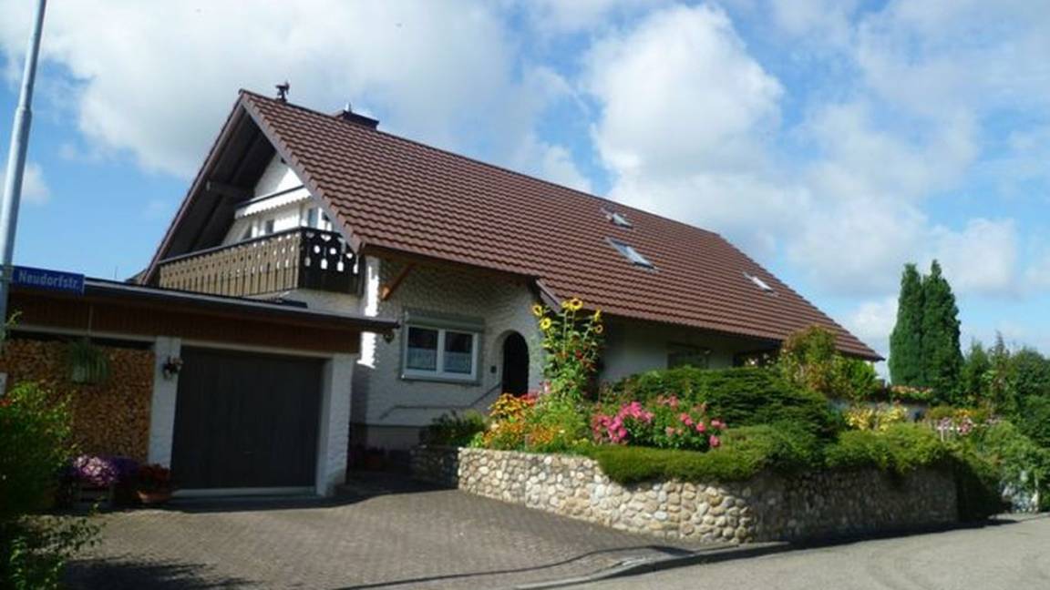 87 M² Ferienwohnung ∙ 2 Schlafzimmer ∙ 2 Gäste - Herbolzheim