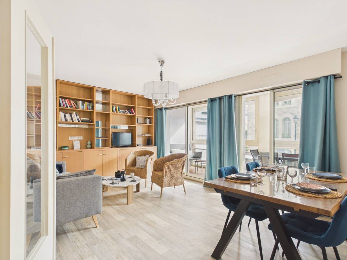 75 M² Appartement ∙ 2 Chambres ∙ 4 Personnes - Saint-Malo