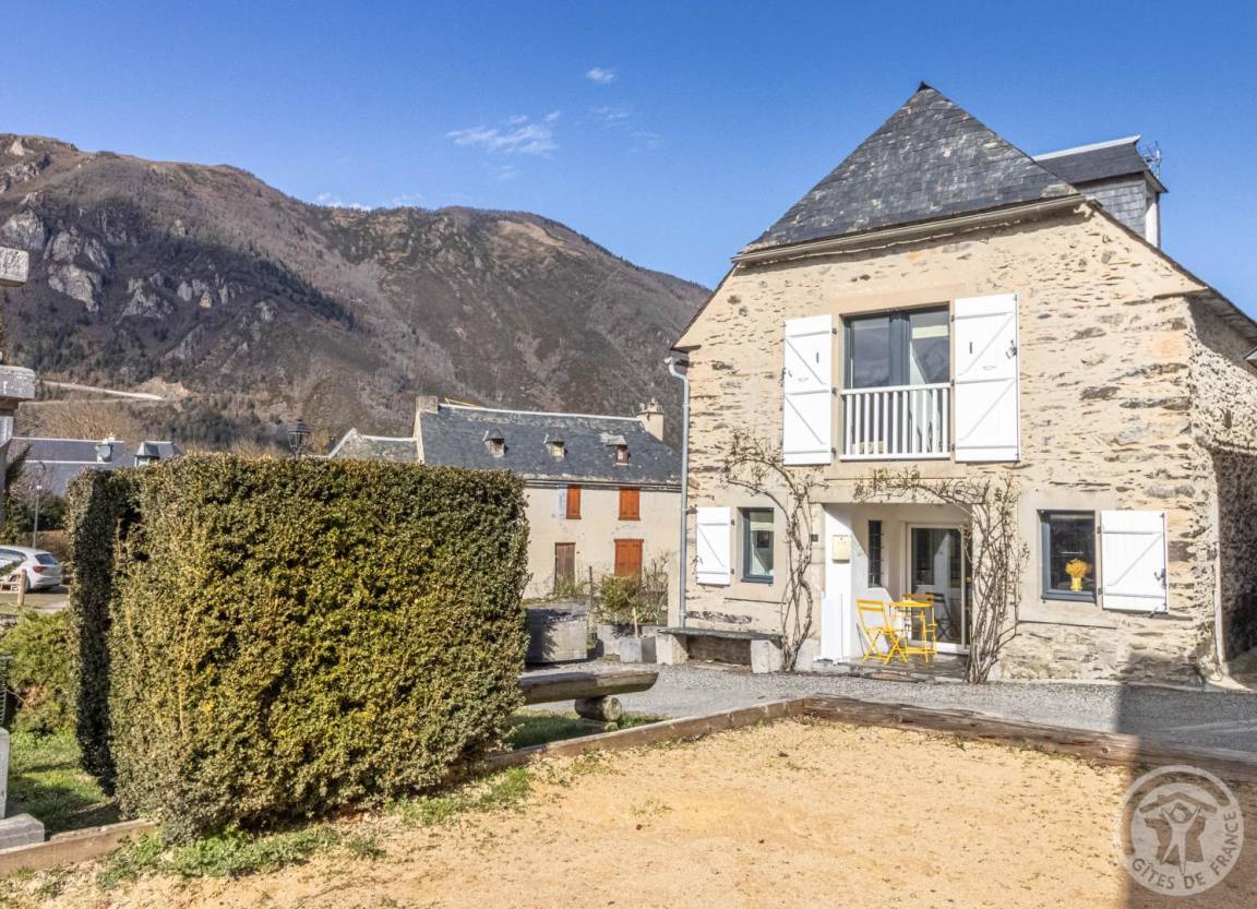 95 M² Gîte ∙ 3 Chambres ∙ 6 Personnes - Saint-Lary-Soulan