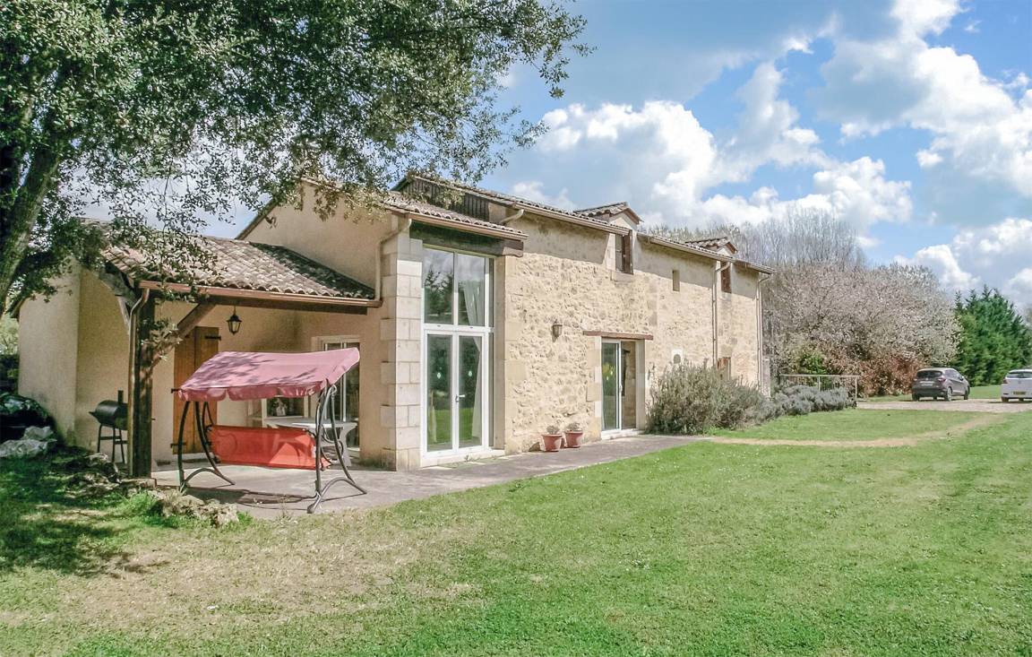 150 M² Casa ∙ 3 Habitaciones ∙ 6 Huéspedes - Castillon-la-Bataille