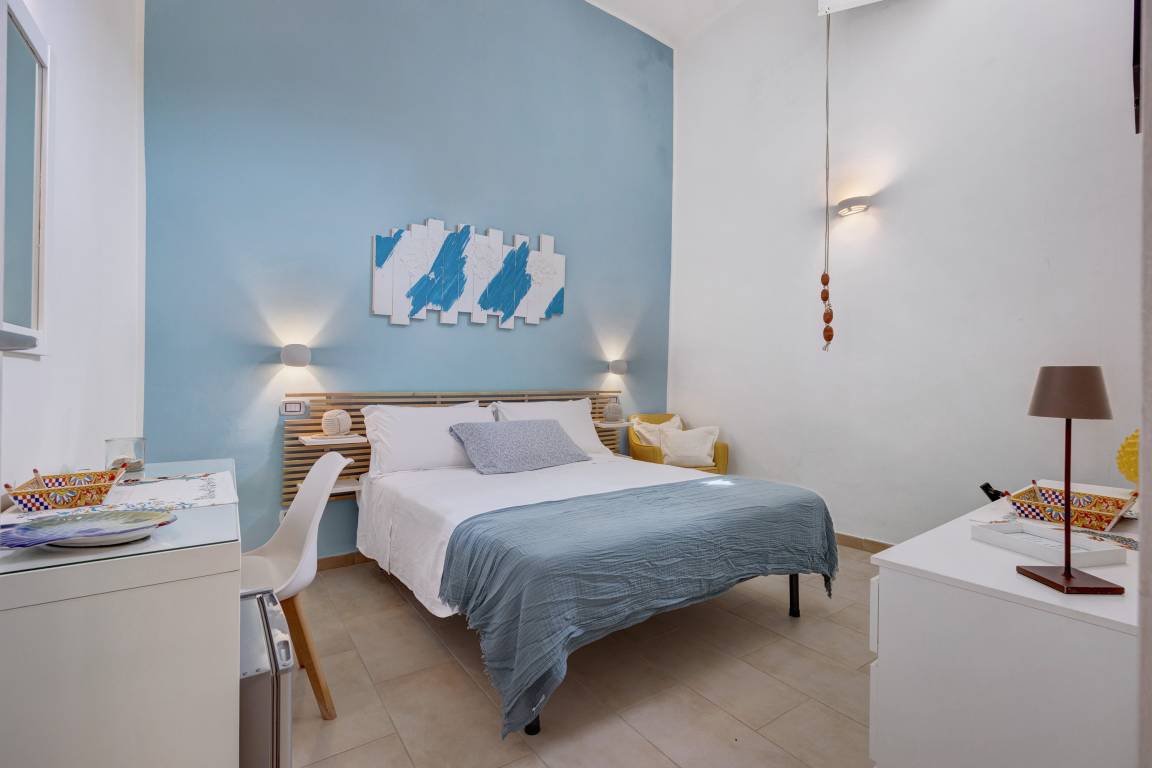 60 M² Lodge ∙ 2 Bedrooms ∙ 4 Guests - Terrasini