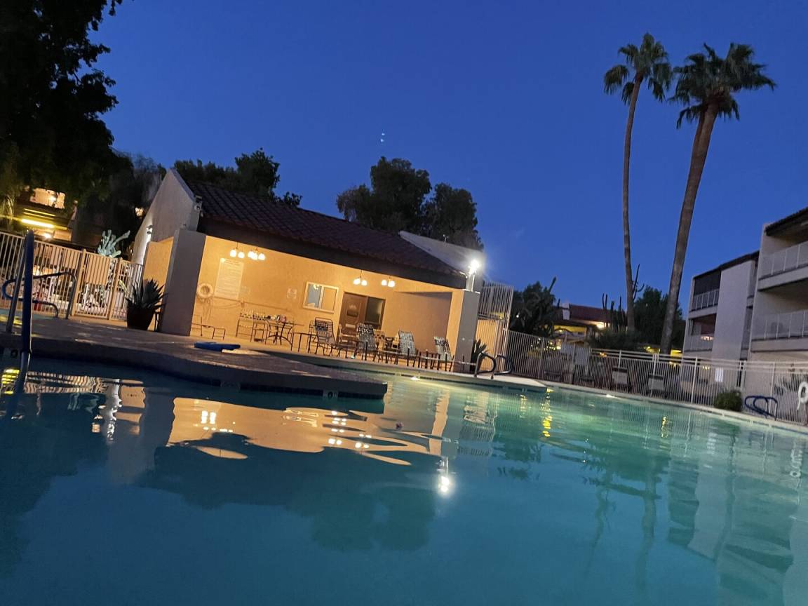 116 M² House ∙ 3 Bedrooms ∙ 8 Guests - Phoenix, AZ