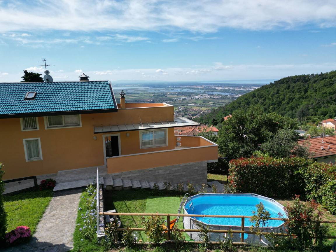 210 M² Villa ∙ 5 Schlafzimmer ∙ 10 Gäste - Pietrasanta