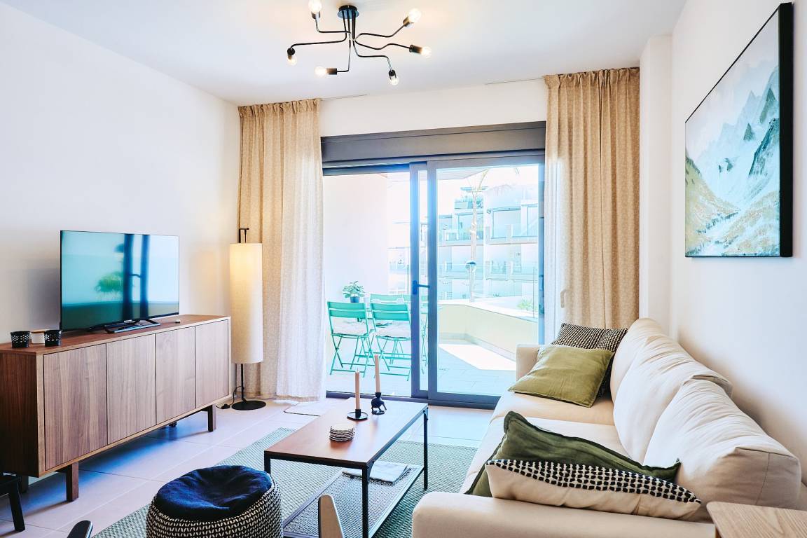 75 M² Apartment ∙ 2 Bedrooms ∙ 4 Guests - Torrox Costa