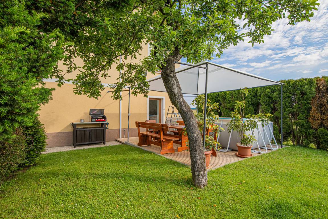 180 M² House ∙ 3 Bedrooms ∙ 8 Guests - Cerknica