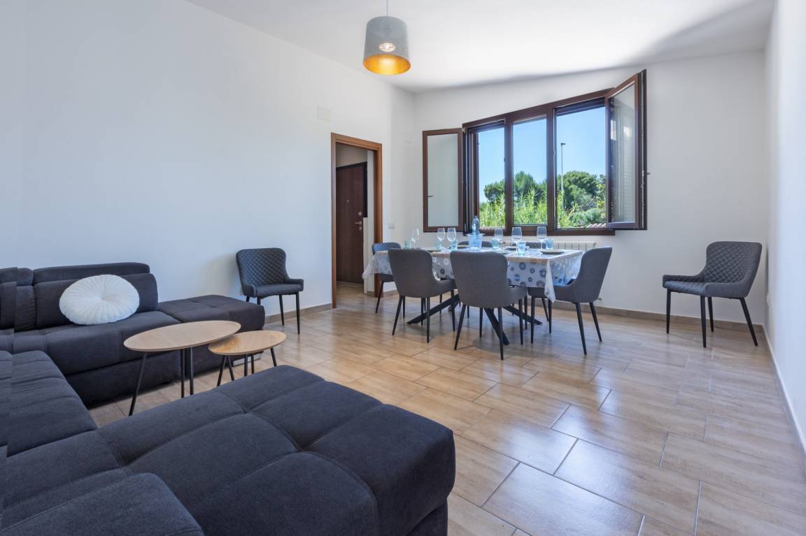 150 M² Villa ∙ 4 Habitaciones ∙ 12 Huéspedes - Quartu Sant'Elena