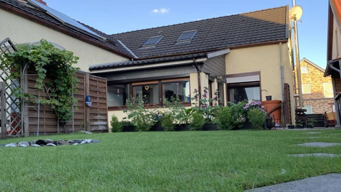 110 M² Ferienhaus ∙ 3 Schlafzimmer ∙ 9 Gäste - Varel