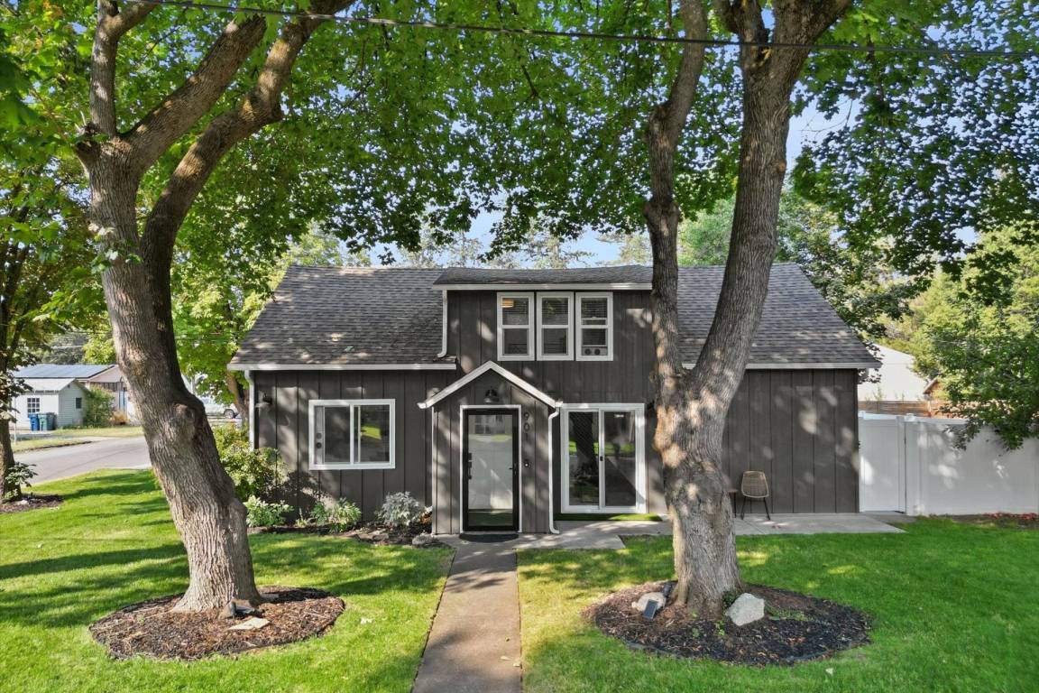 219 M² House ∙ 3 Bedrooms ∙ 8 Guests - Coeur d'Alene, ID