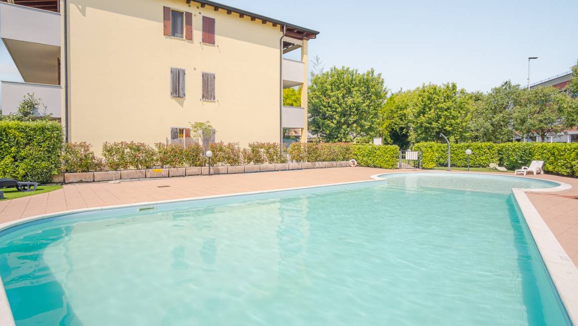 55 M² Apartment ∙ 1 Bedroom ∙ 4 Guests - Sirmione