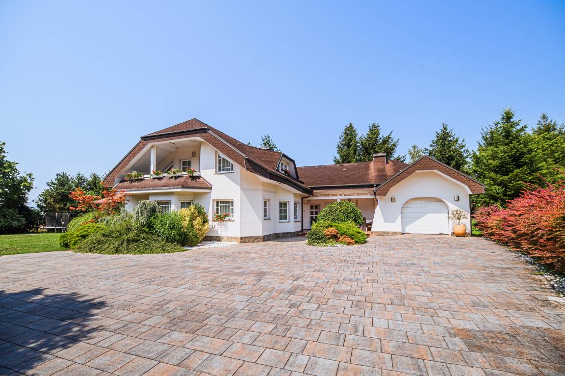 160 M² Ferienhaus ∙ 4 Schlafzimmer ∙ 10 Gäste - Jesenice