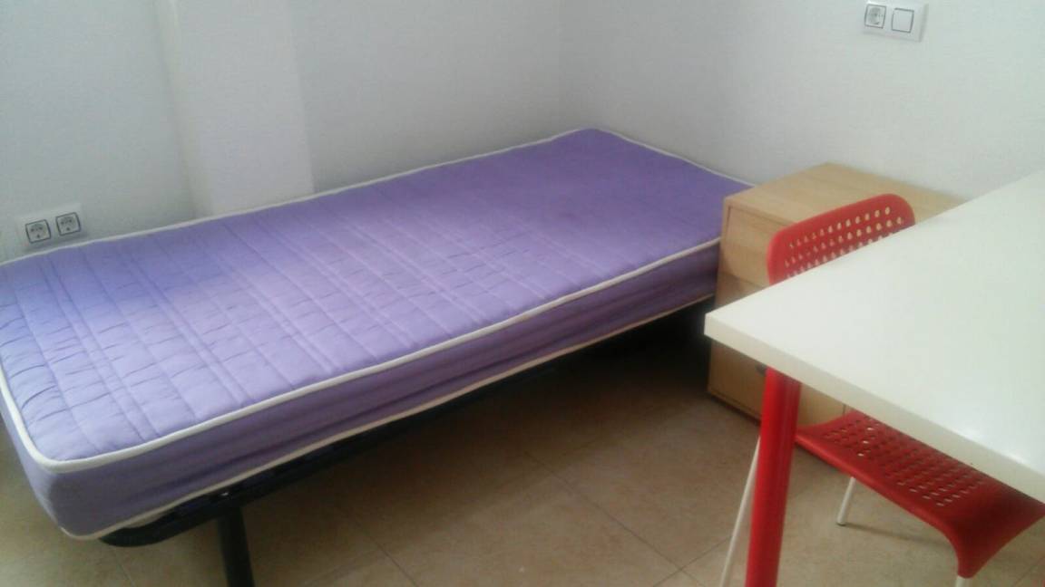 100 M² Private Room ∙ 1 Bedroom ∙ 1 Guest - Murcia