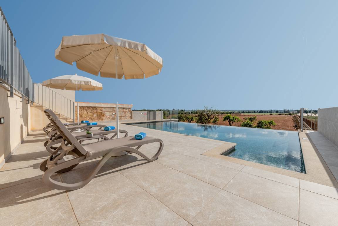 200 M² House ∙ 2 Bedrooms ∙ 4 Guests - Sineu