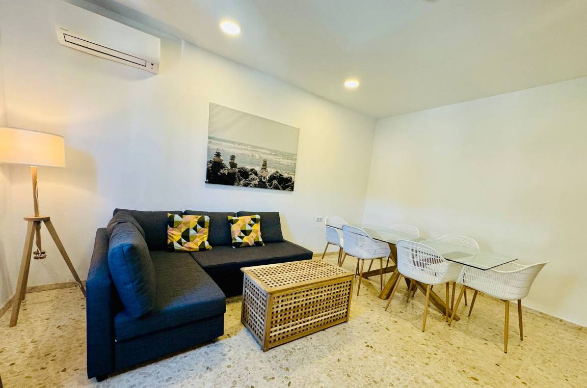 60 M² Apartment ∙ 2 Bedrooms ∙ 7 Guests - Cádiz