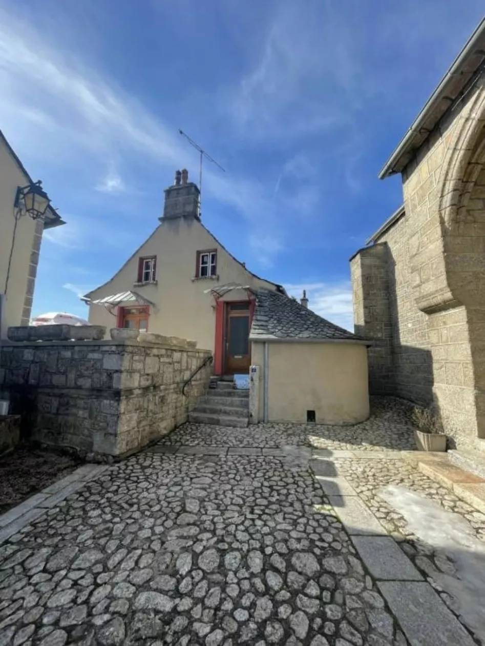 100 M² Maison De Vacances ∙ 3 Chambres ∙ 6 Personnes - Laguiole
