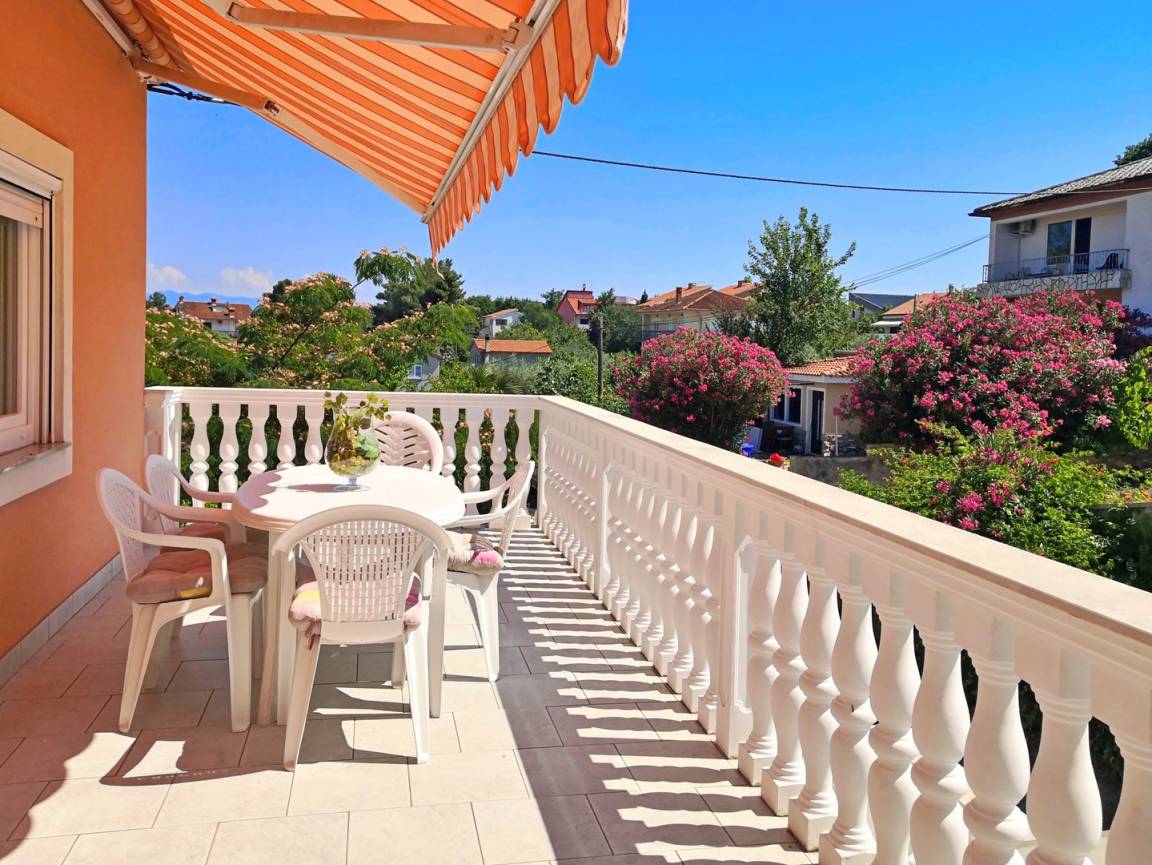 130 M² Ferienwohnung ∙ 3 Schlafzimmer ∙ 7 Gäste - Crikvenica